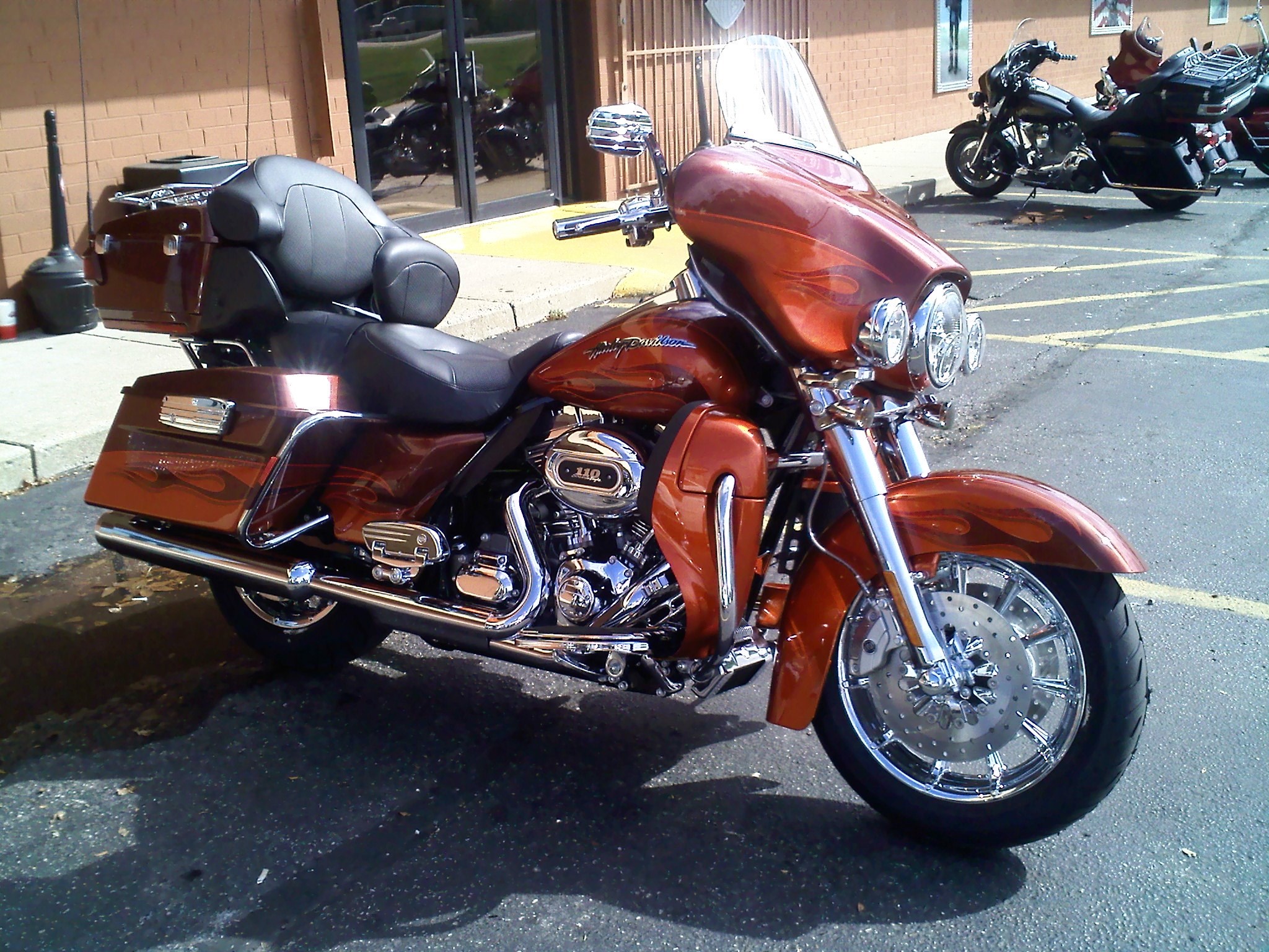 2010 Harley-Davidson® FLHTCUSE5 CVO® Ultra Classic® Electra Glide® for ...