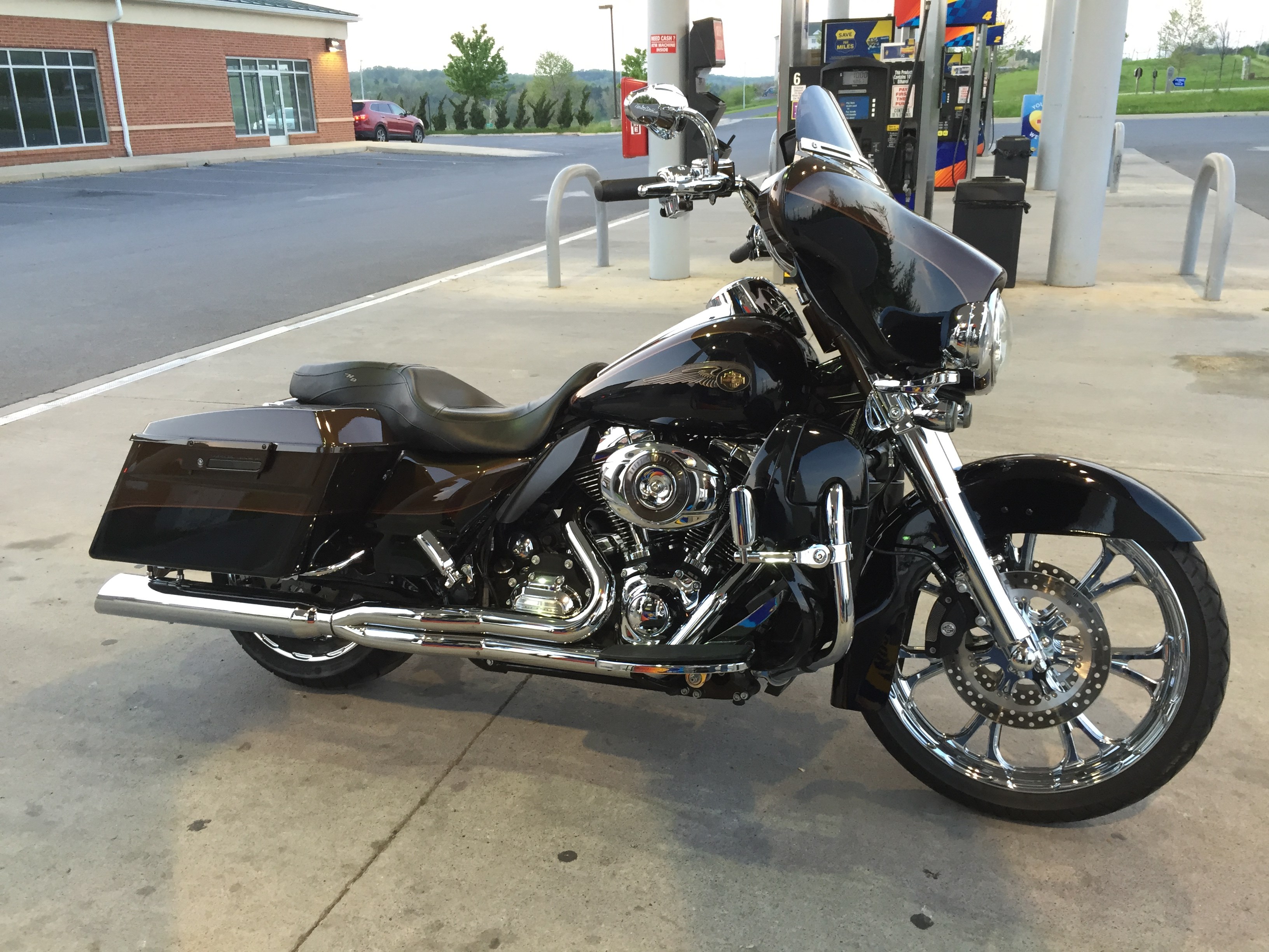 2013 Harley-Davidson® FLHTK-ANV Electra Glide® Ultra® Limited 110th Anniversary for Sale in ...
