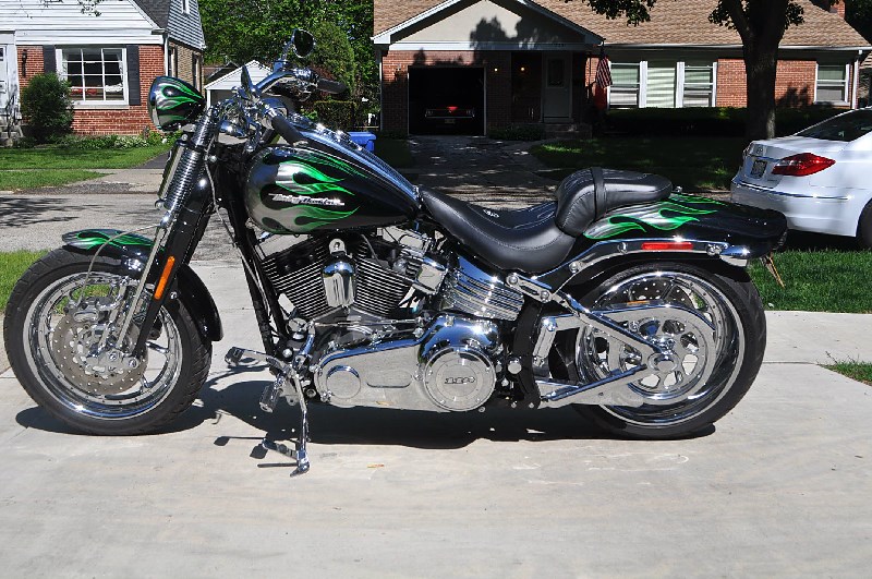 2009 Harley-Davidson® FXSTSSE3 CVO® Softail® Springer® for Sale in DES ...