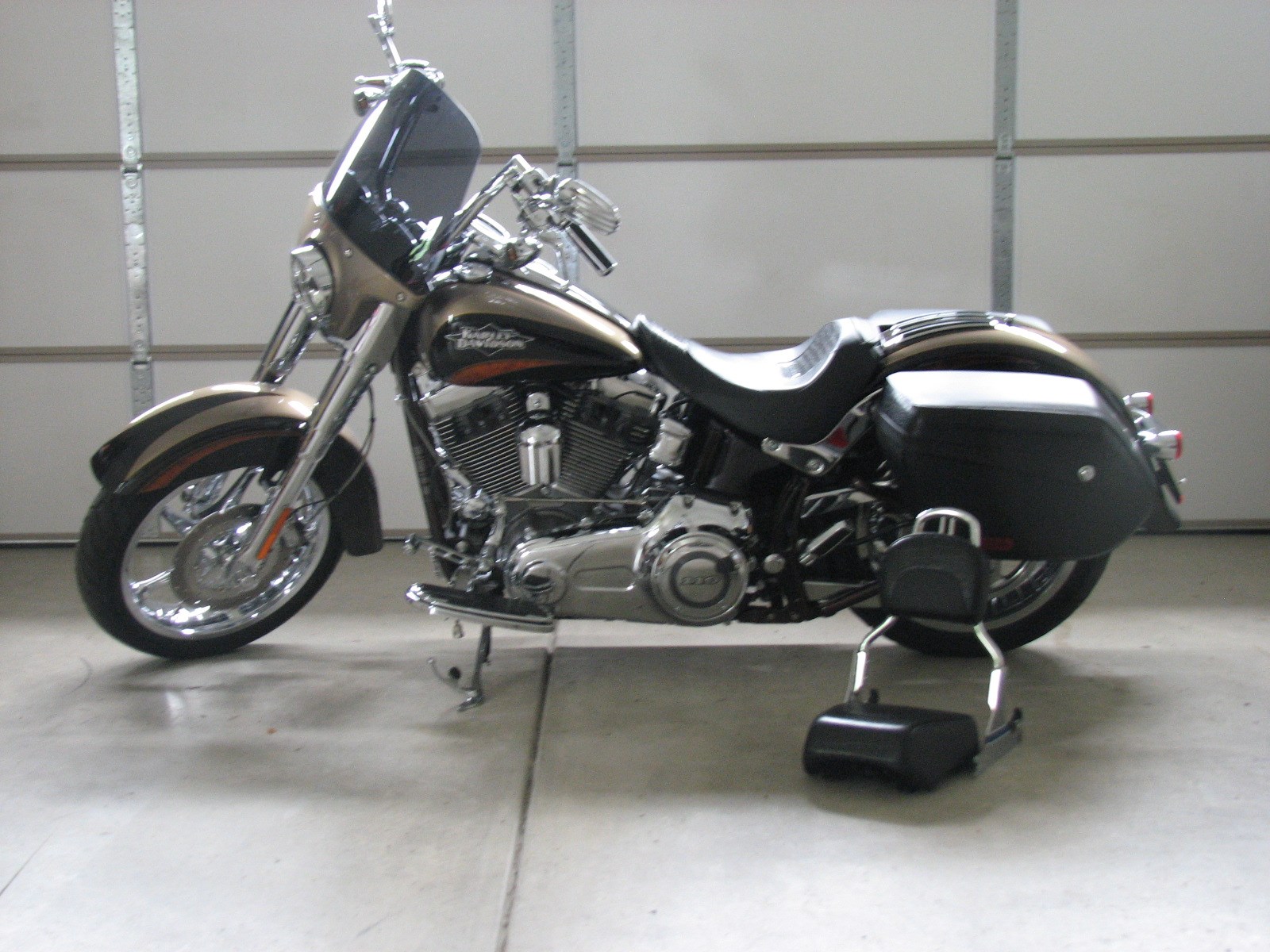 2011 Harley-Davidson® FLSTSE2 CVO™ Softail® Convertible for Sale in ...