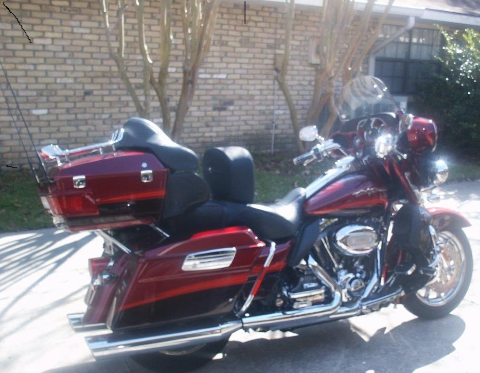 2009 Harley-Davidson® FLHTCUSE4 CVO® Ultra Classic® Electra Glide® for ...