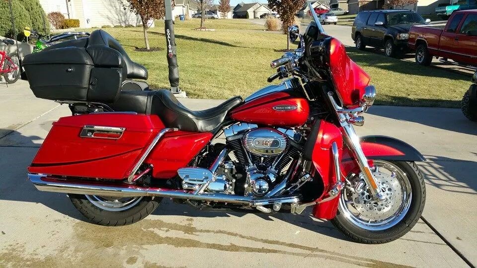 2007 Harley-Davidson® FLHTCUSE2 Screamin' Eagle® Ultra Classic® Electra ...