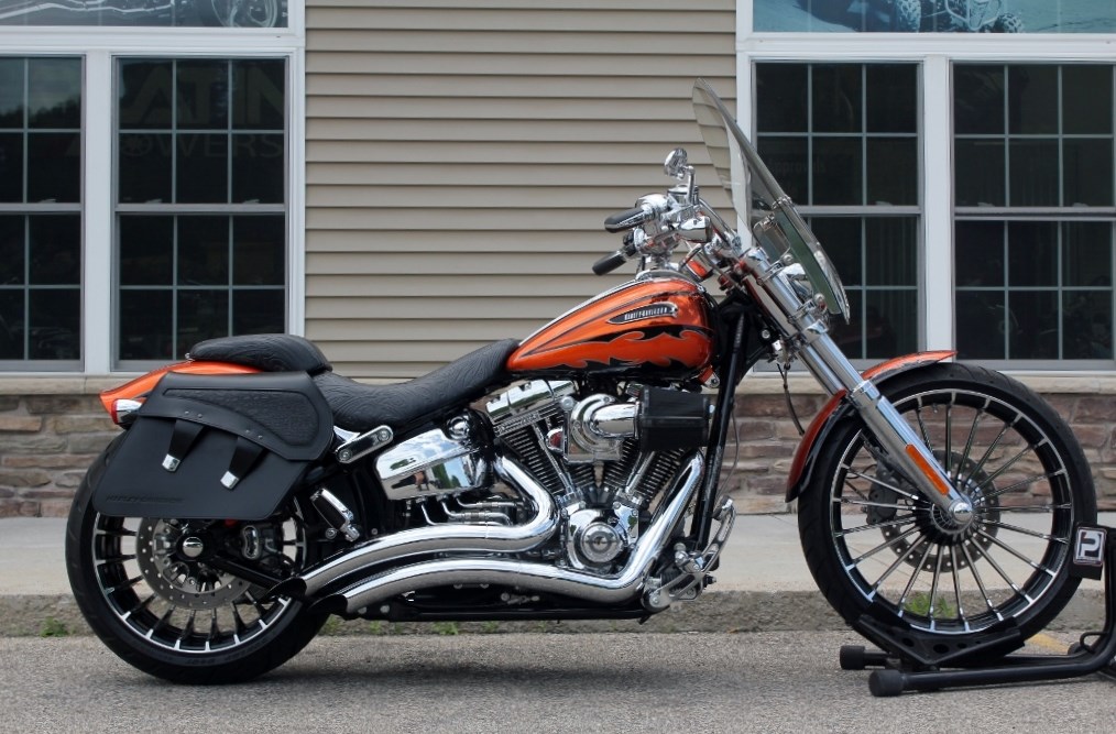 2014 Harley-Davidson® FXSBSE CVO® Breakout for Sale in Platinum ...