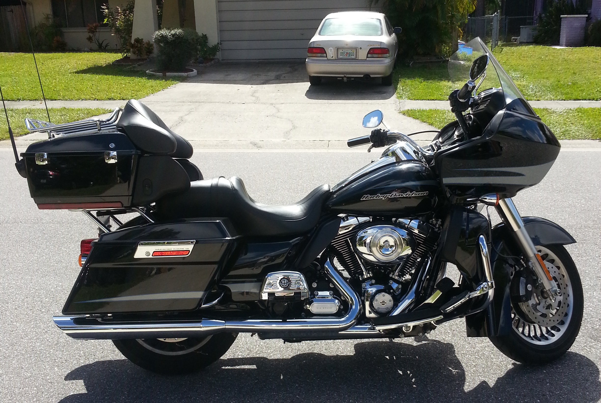 2013 Harley-Davidson® FLTRU Road Glide® Ultra for Sale in Sarasota, FL ...