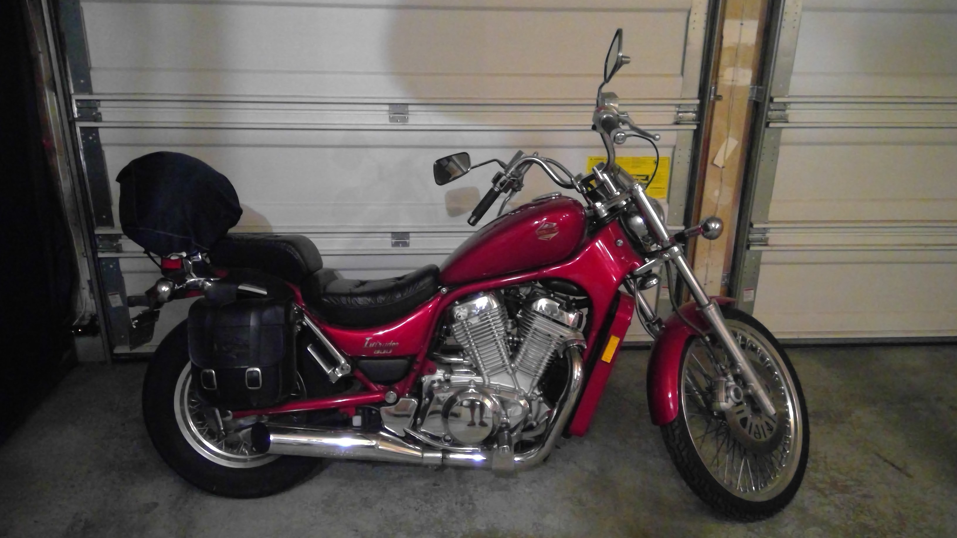 1993 Suzuki VS800GL Intruder 800 for Sale in Everett, WA (Item 730457)