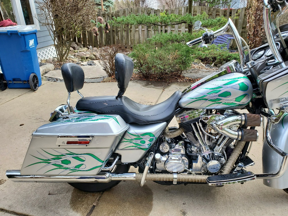1998 Harley-Davidson® FLTR/I Road Glide® for Sale in Glen Ellyn, IL ...