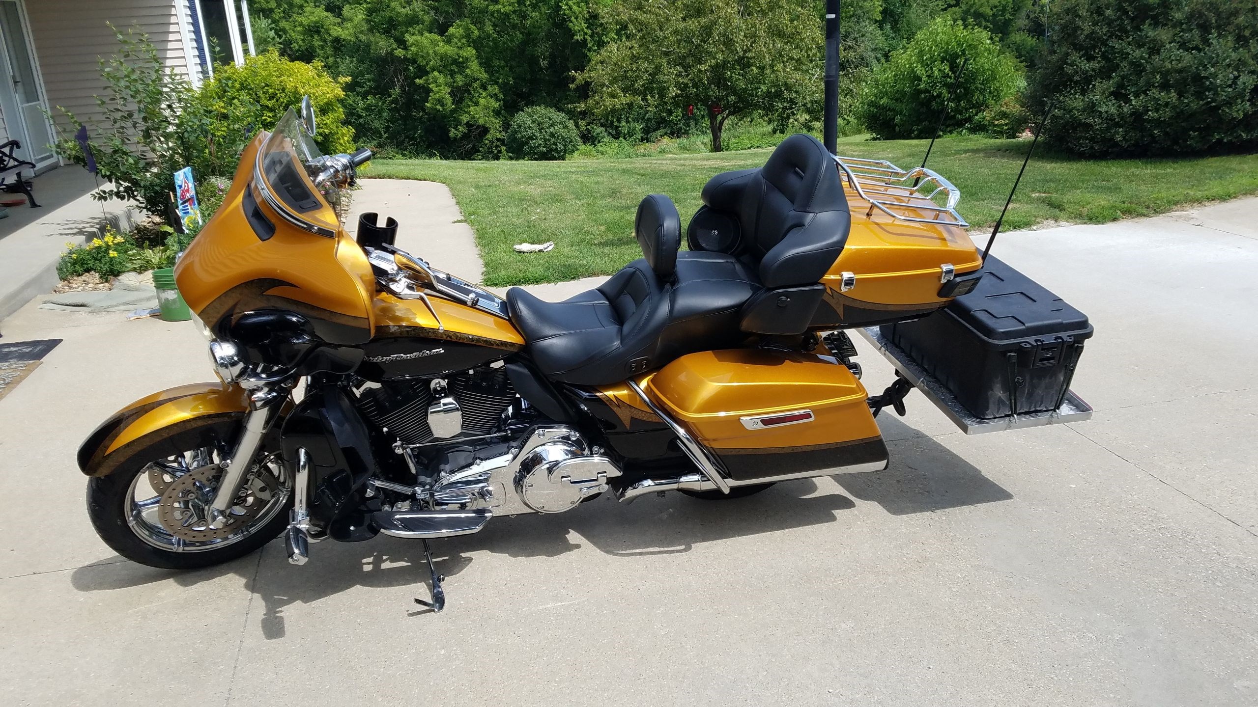 2015 Harley-Davidson® FLHTKSE CVO® Limited for Sale in Decorah, IA ...