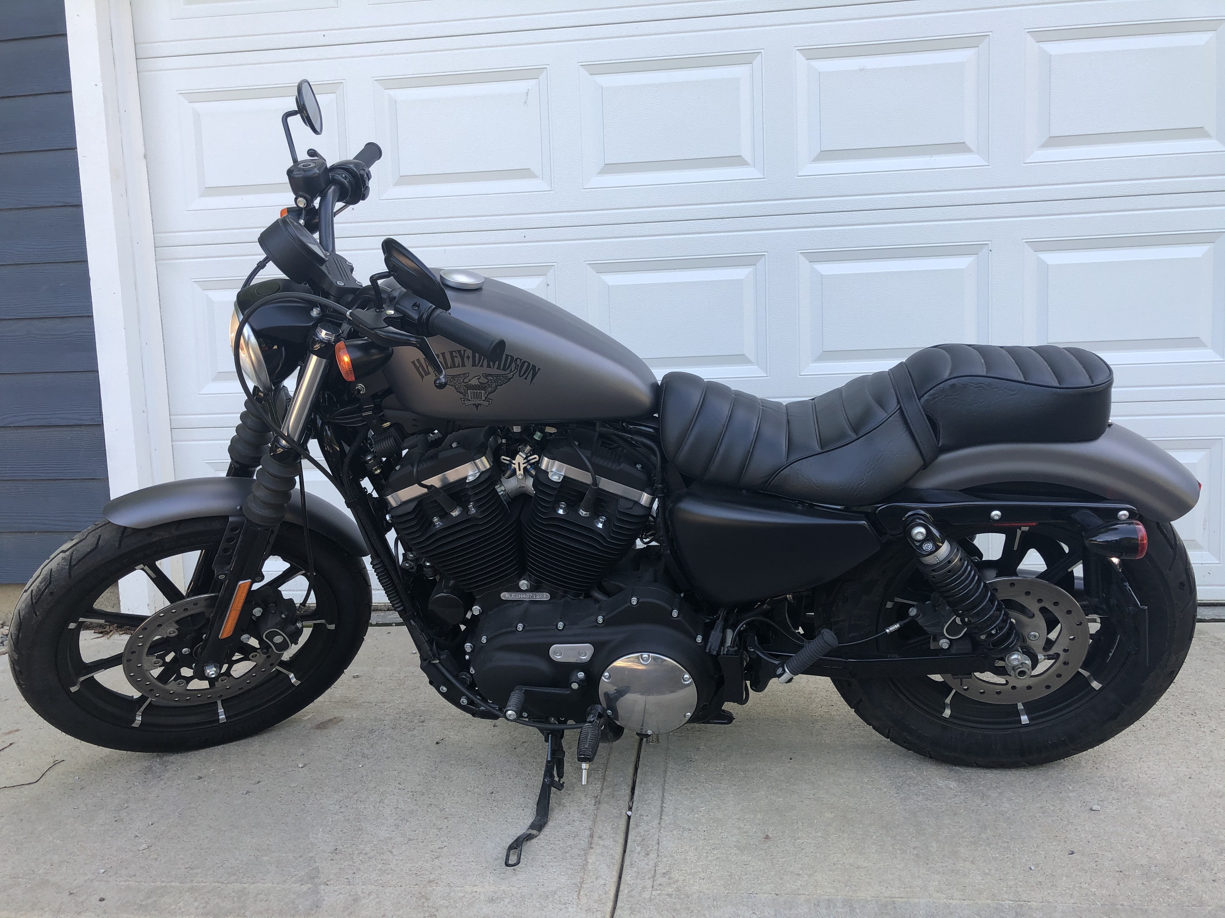 2017 Harley-Davidson® XL883N Sportster® Iron 883® for Sale in Columbus, OH (Item 1055359)