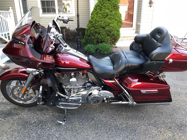 2015 Harley-Davidson® FLTRUSE CVO® Road Glide® Ultra for Sale in ...