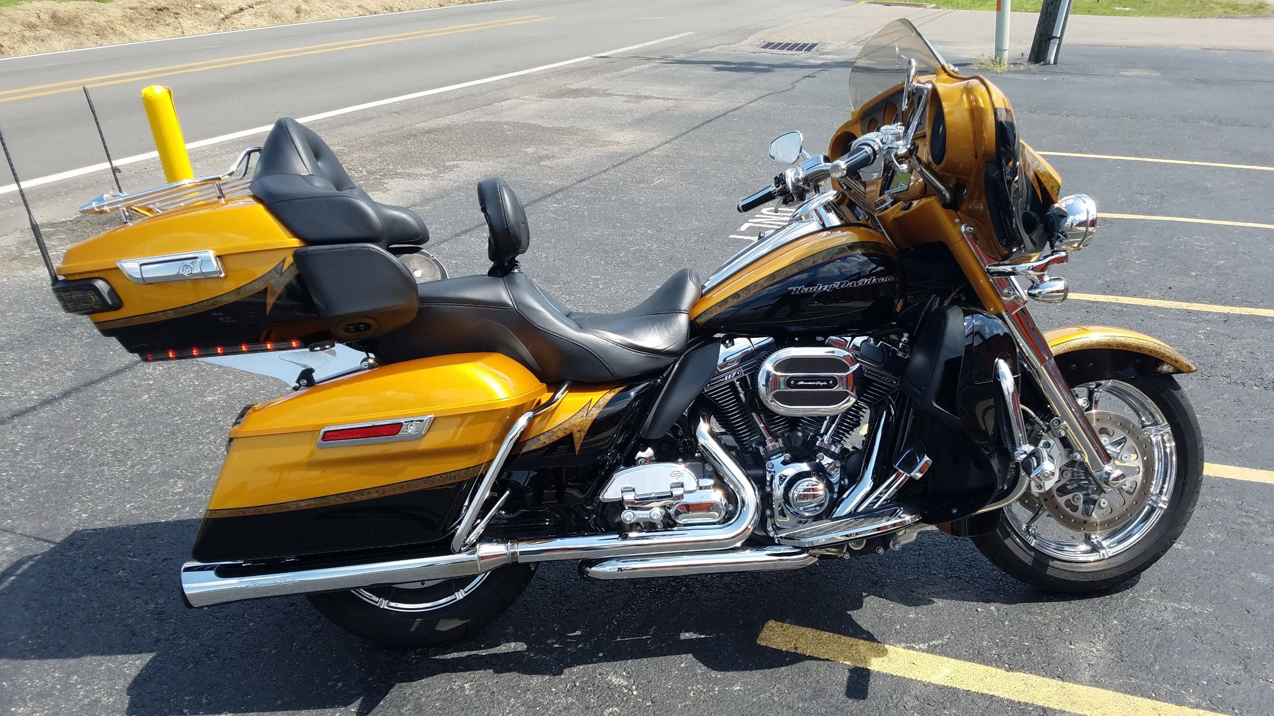 2015 Harley-Davidson® FLHTKSE CVO® Limited for Sale in Decorah, IA ...