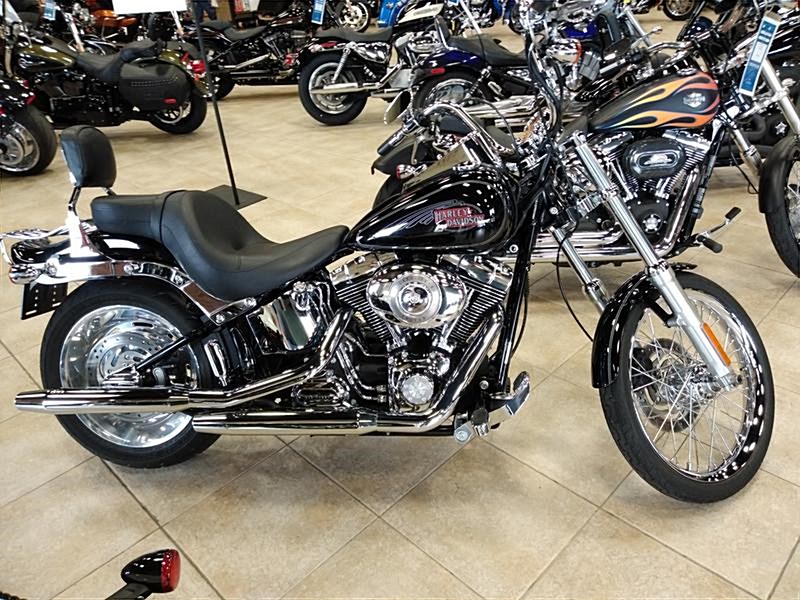 2009 Harley-Davidson® FXSTC Softail® Custom (Black), Chambersburg ...