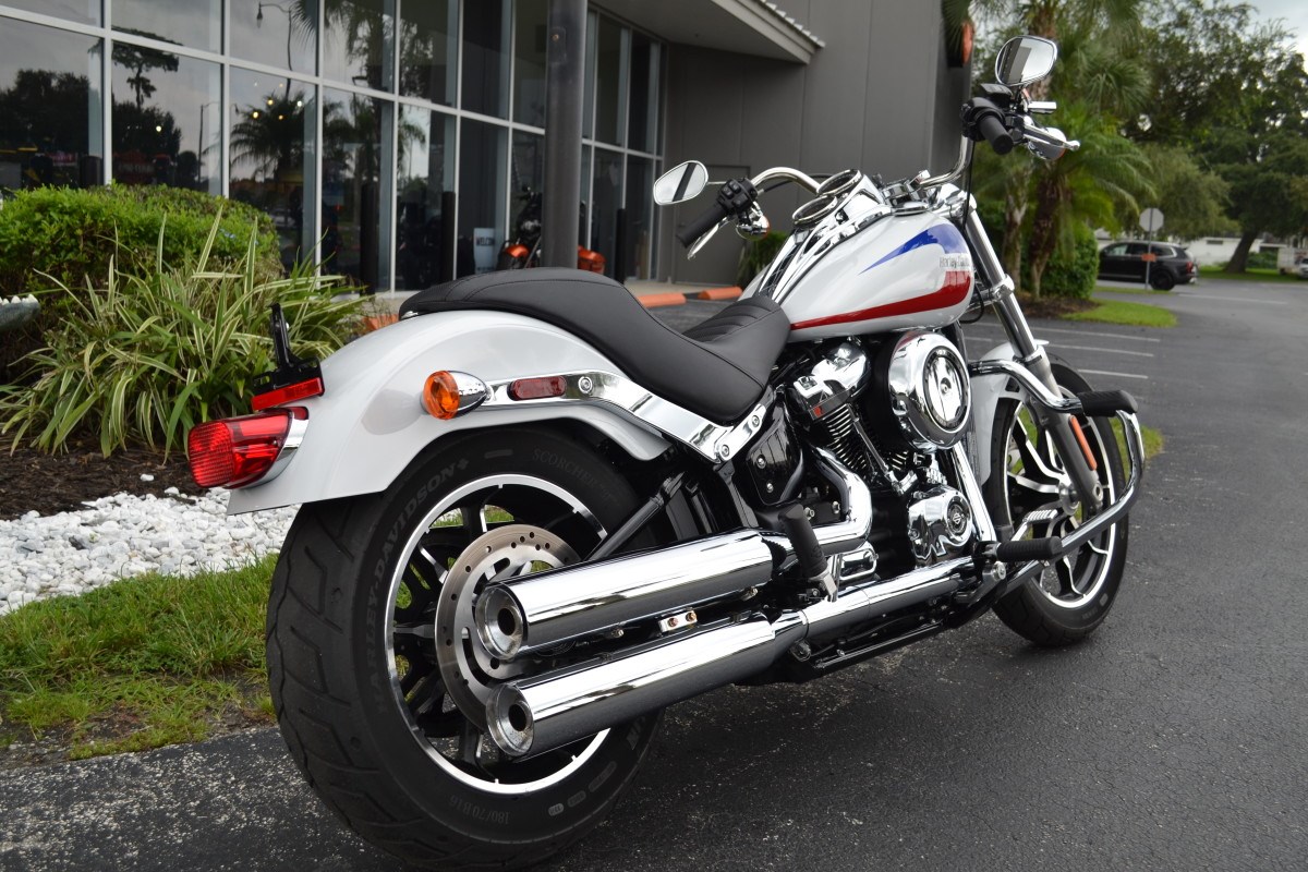 2020 Harley-Davidson® FXLR Low Rider® (Stone Washed White Pearl ...