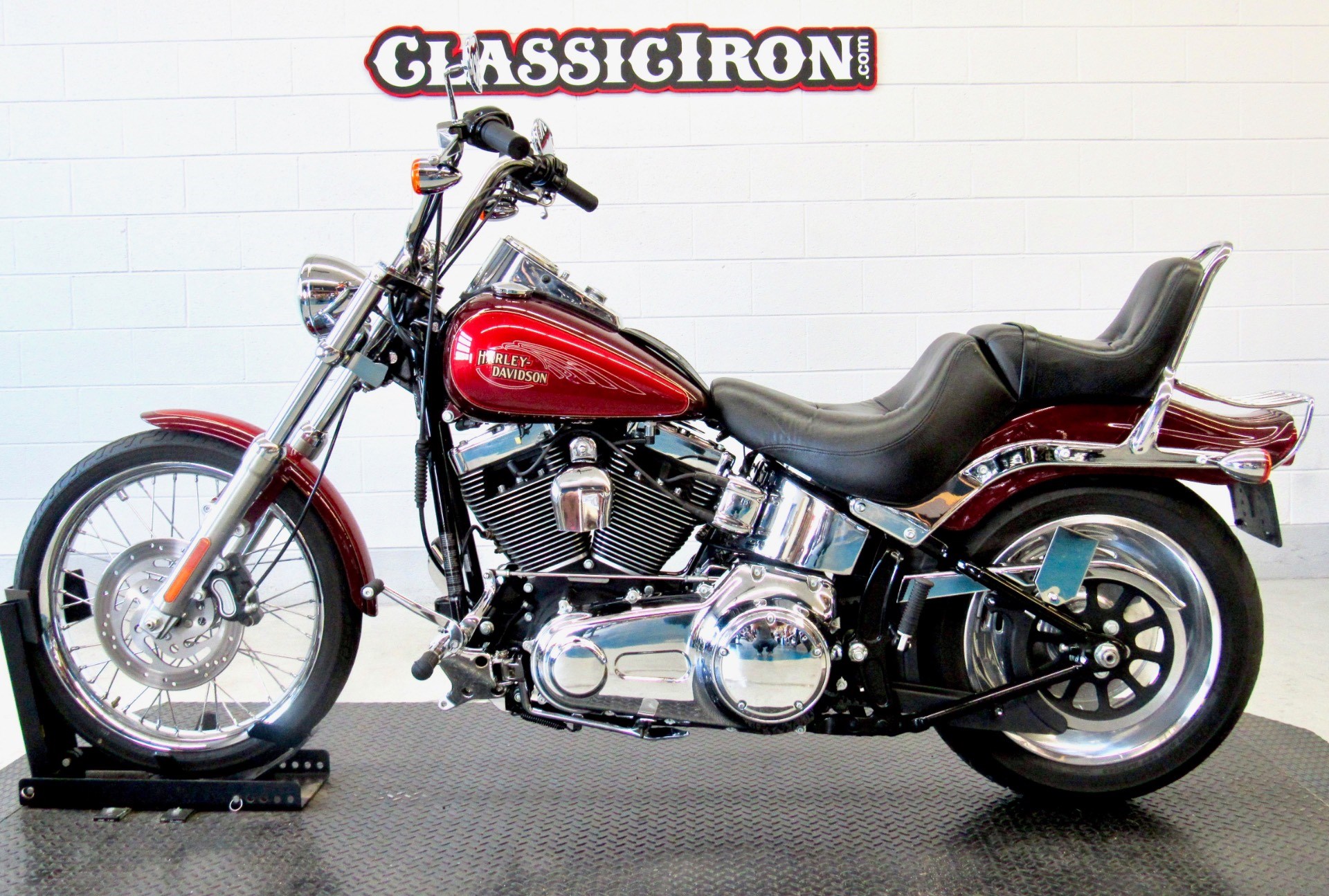 2008 Harley-Davidson® FXSTC Softail® Custom (Two-Tone Crimson Red ...