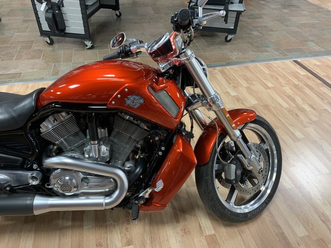 2013 Harley-Davidson® VRSCF V-Rod® Muscle (Candy Orange), Appleton ...