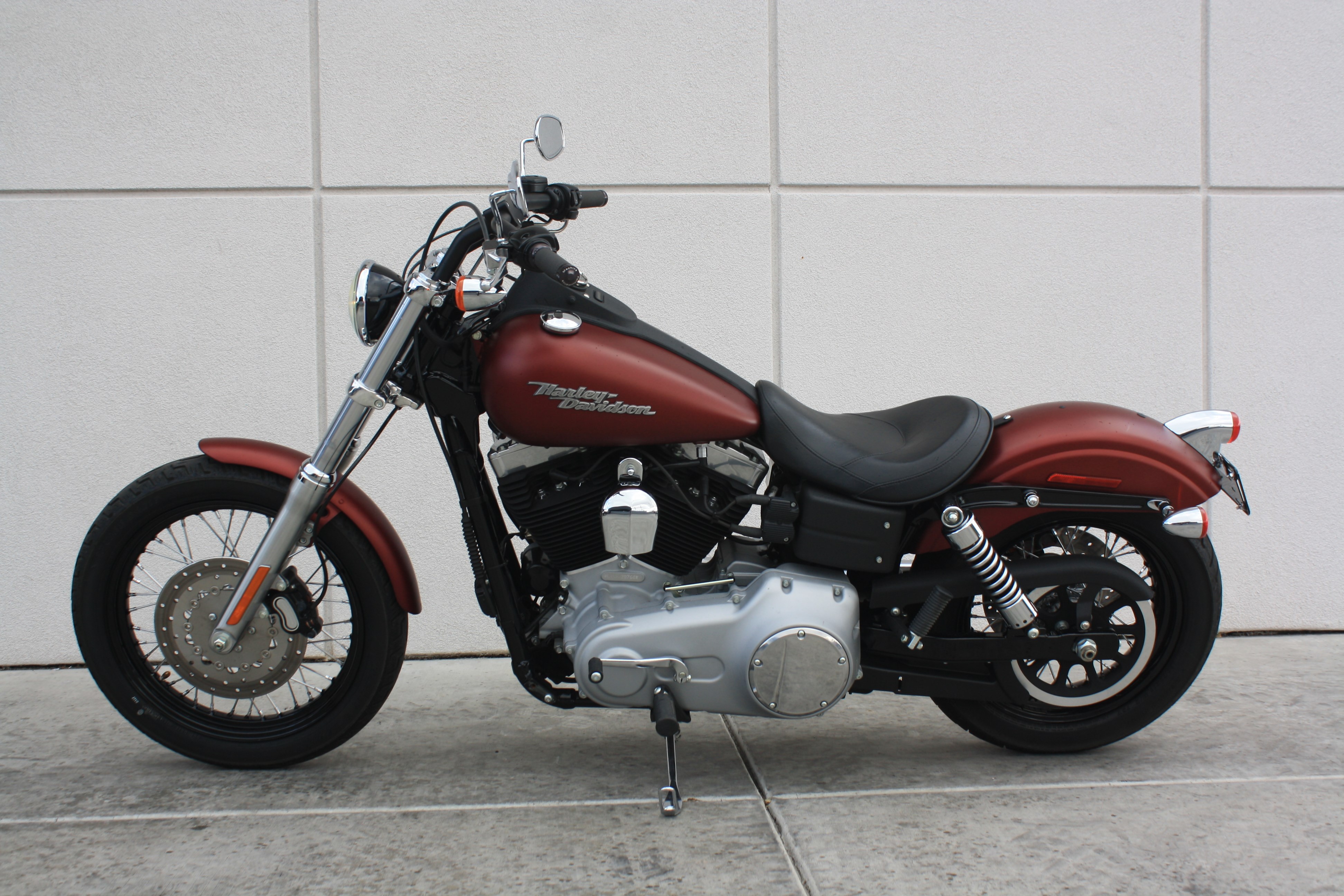2009 Harley-Davidson® FXDB Dyna® Street Bob® (Matte Red), Tucson ...