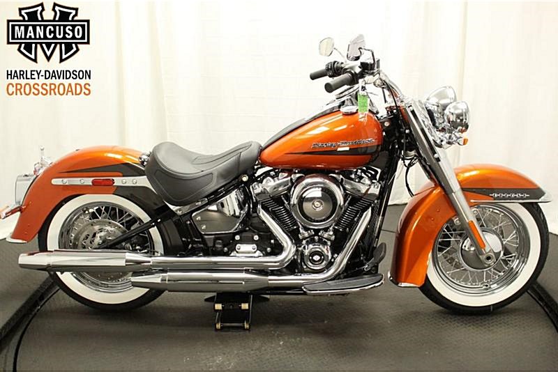 2020 Harley-Davidson® FLDE Deluxe (SCORCHED ORANGE/SILVER FLUX ...