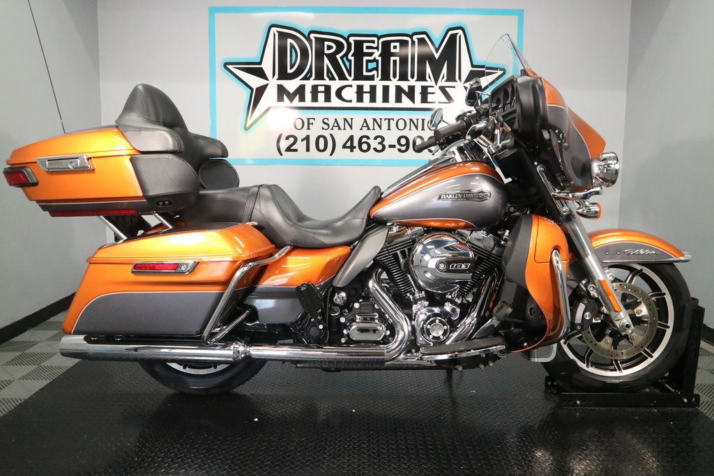 2016 Harley-Davidson® FLHTCUL Electra Glide® Ultra Classic® Low (AMBER ...