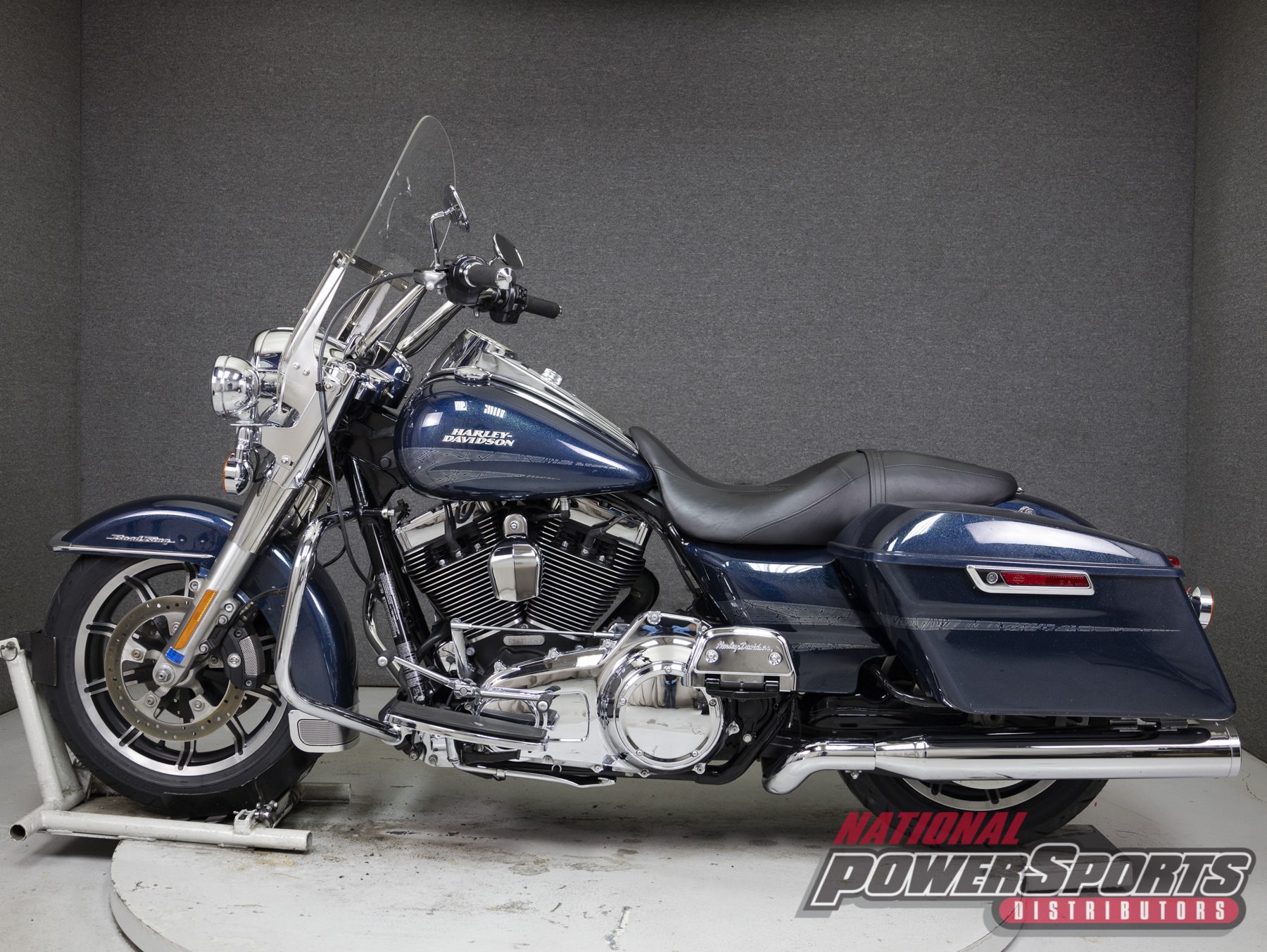 2016 Harley-Davidson® FLHR Road King® (COSMIC BLUE PEARL), Pembroke ...