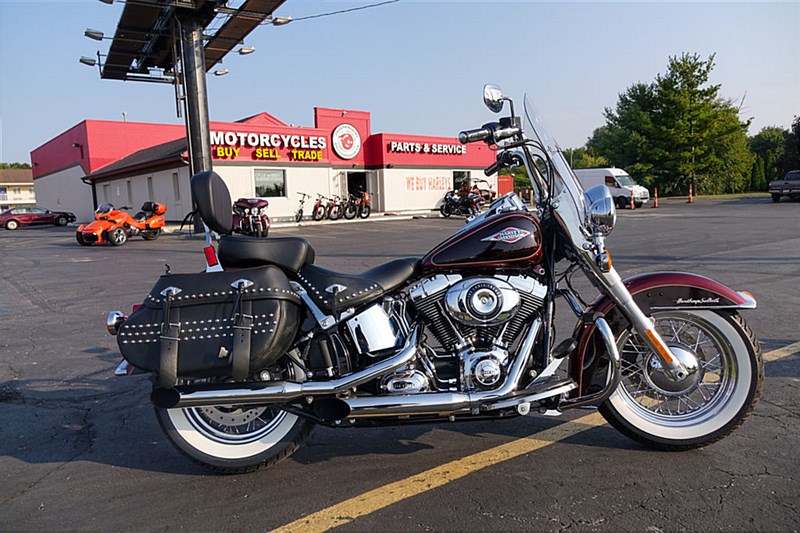 2015 Harley-Davidson® FLSTC Heritage Softail® Classic (Red), Columbus ...