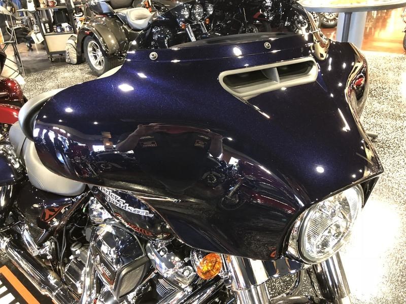 2019 Harley-Davidson® FLHX Street Glide® (Midnight Blue), Mount Vernon ...