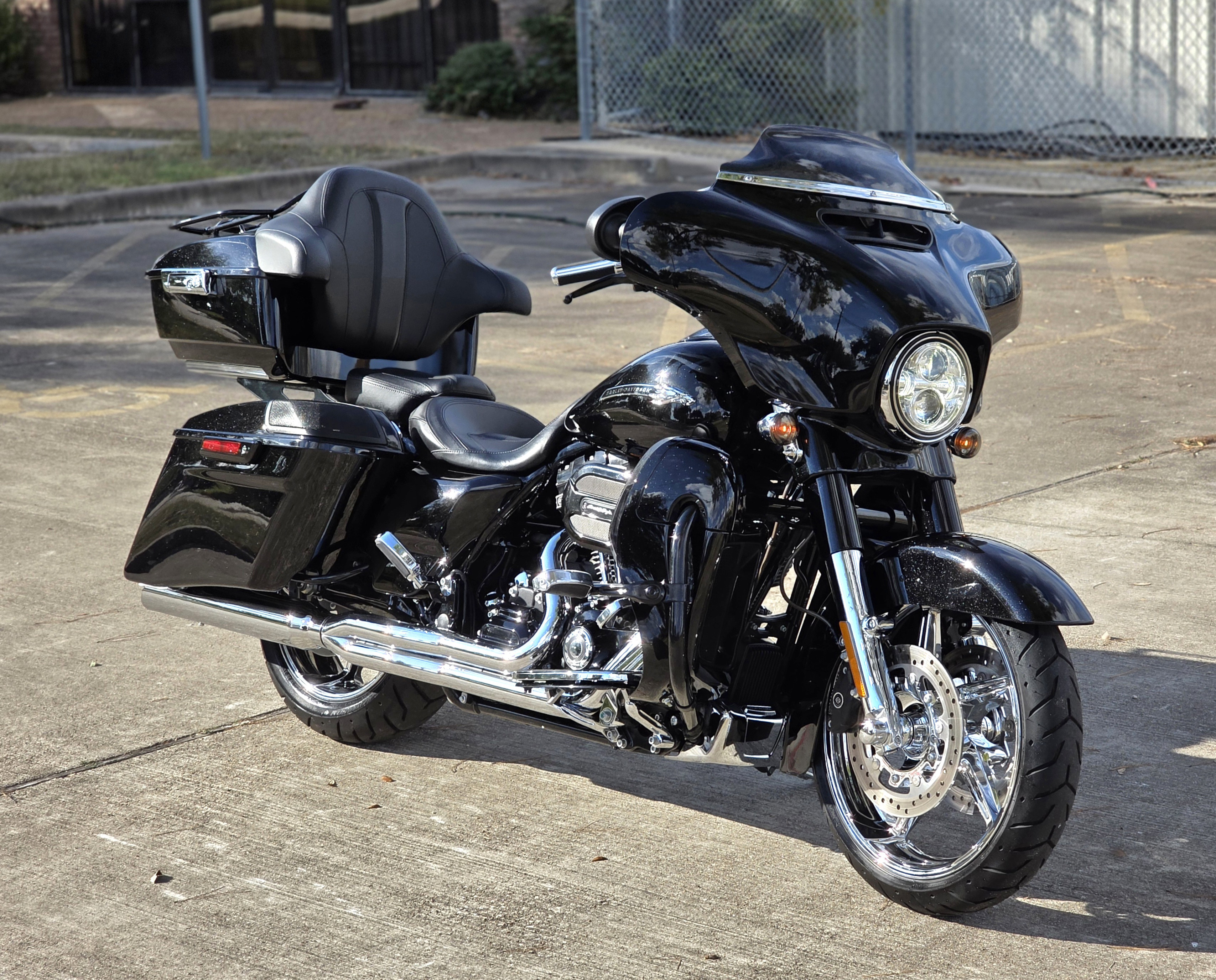2015 Harley-Davidson® FLHXSE CVO® Street Glide® for Sale in Houston, TX ...