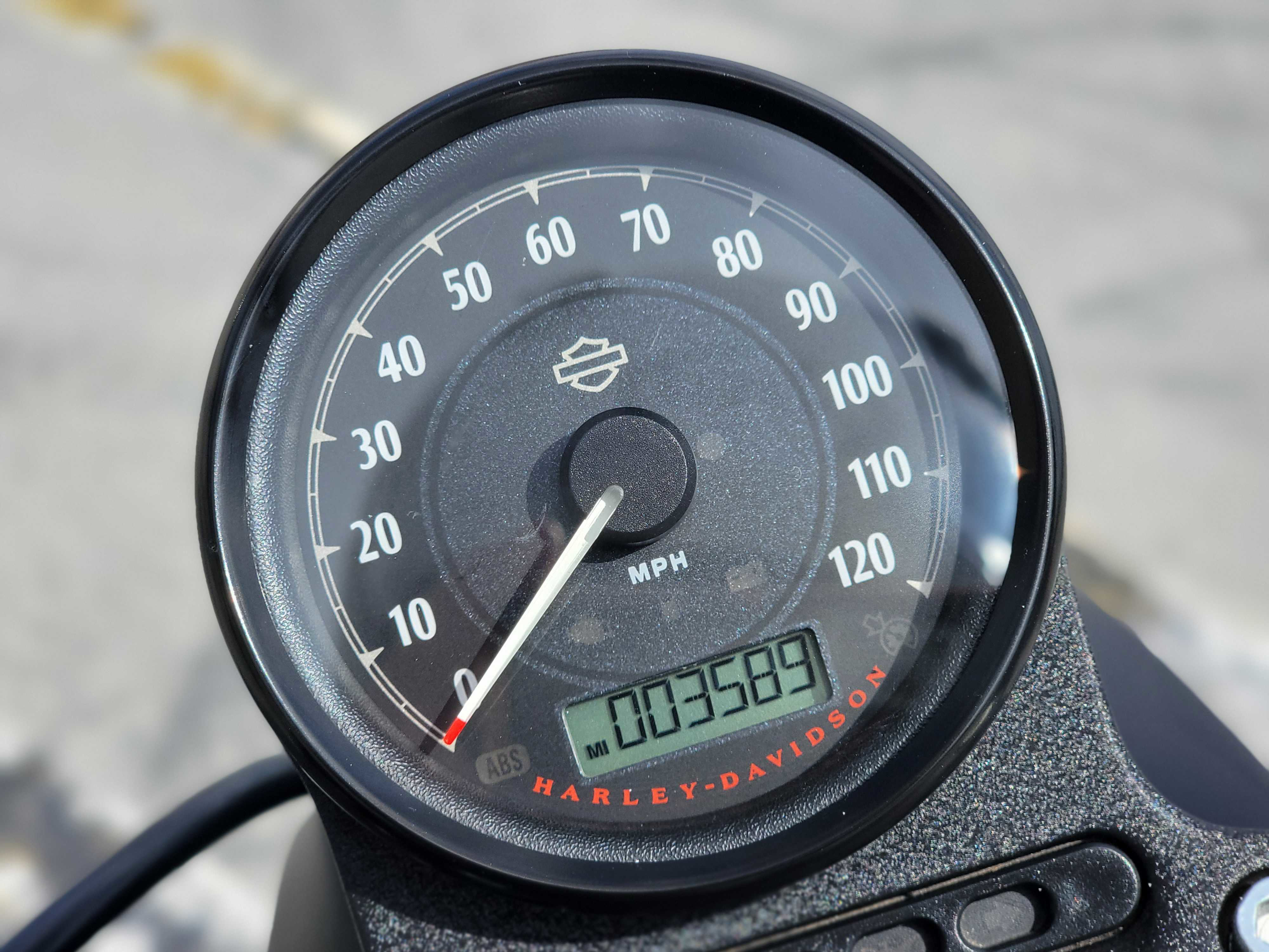 2021 Harley-Davidson® XL883N Iron 883® for Sale in Orange, CA (Item ...