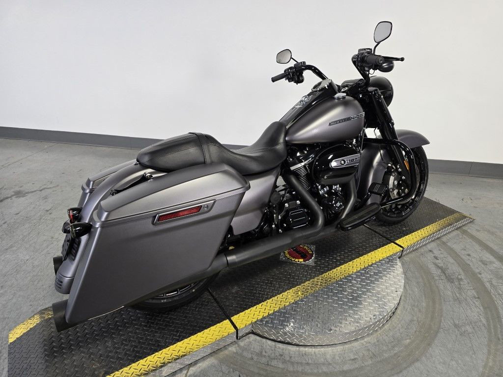 2017 Harley-Davidson® FLHRXS Road King® Special for Sale in Kansas City ...