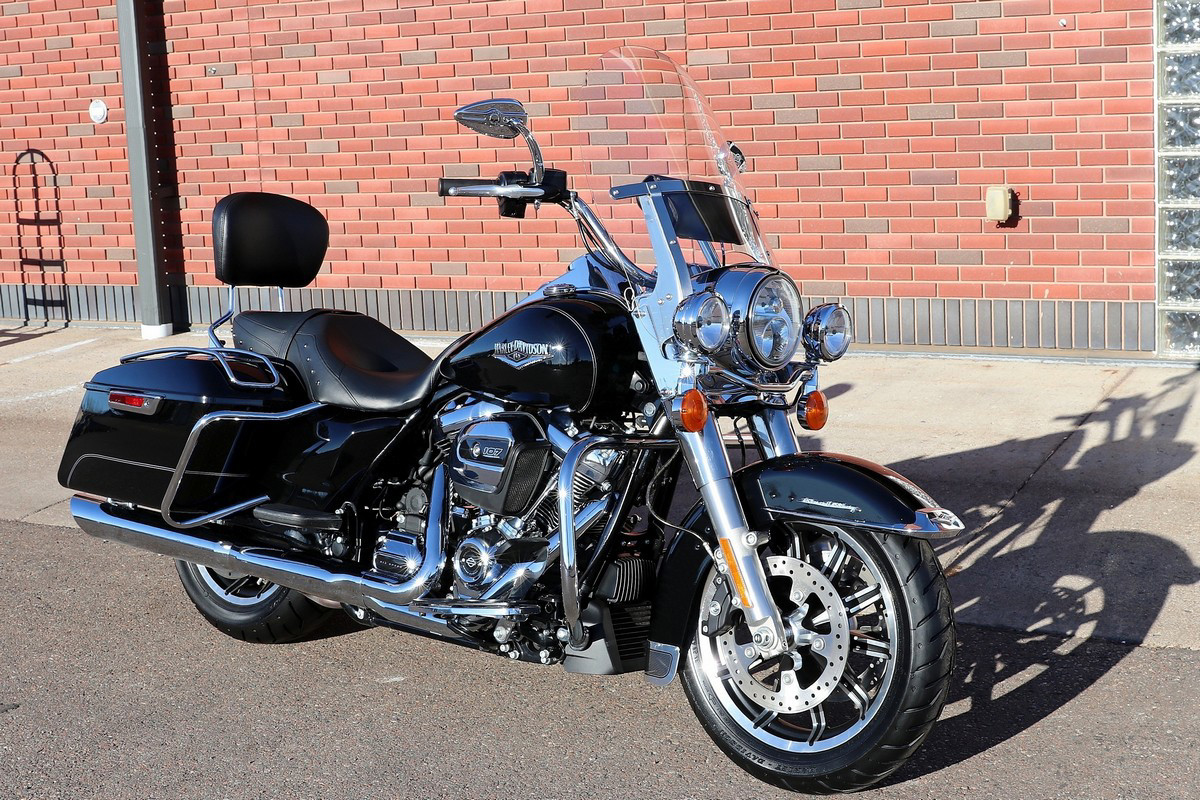 2017 Harley-Davidson® FLHR Road King® for Sale in Duluth, MN (Item 1271167)