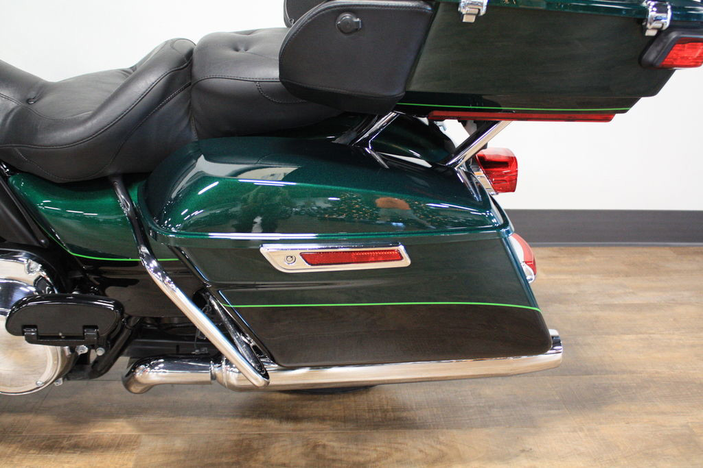2015 Harley-Davidson® FLHTKL Ultra Limited Low for Sale in Appleton, WI ...