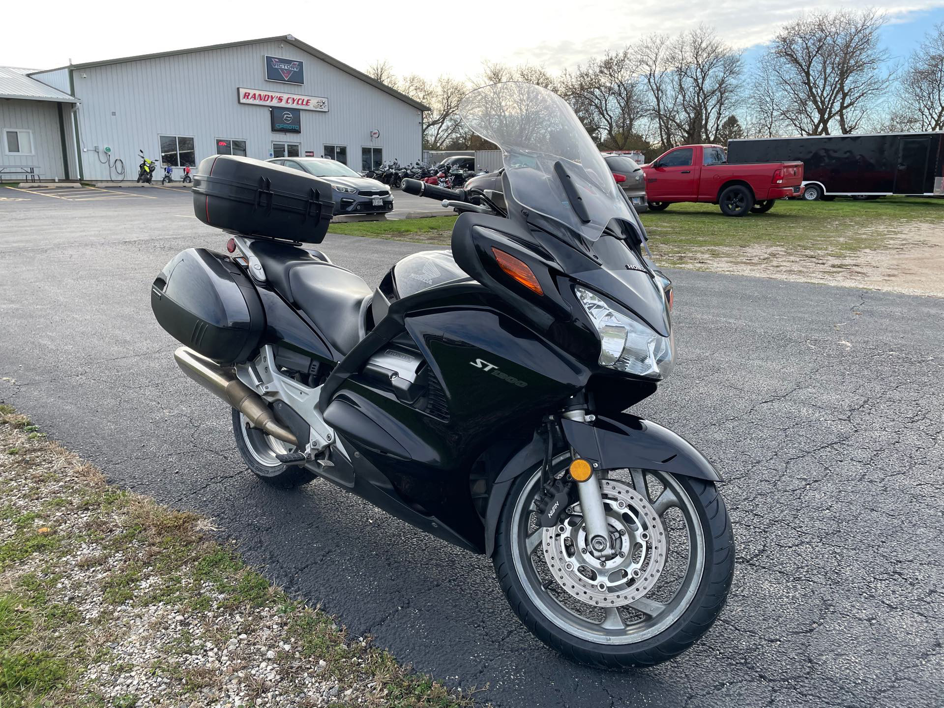 2006 Honda® ST1300 for Sale in Marengo, IL (Item 1254477)