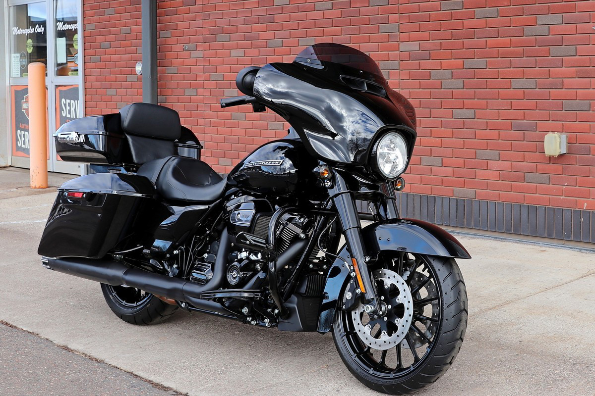 2018 Street Glide Special