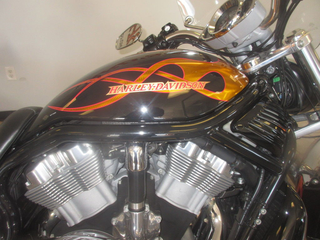 2004 Harley-Davidson® VRSCB V-Rod® - Black Frame for Sale in Mount ...