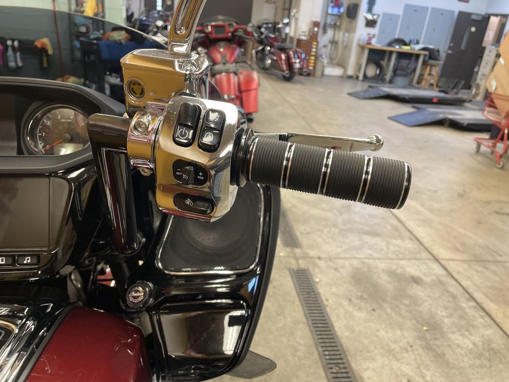 2022 Indian® Motorcycle Challenger Limited for Sale in Sturgis, SD ...