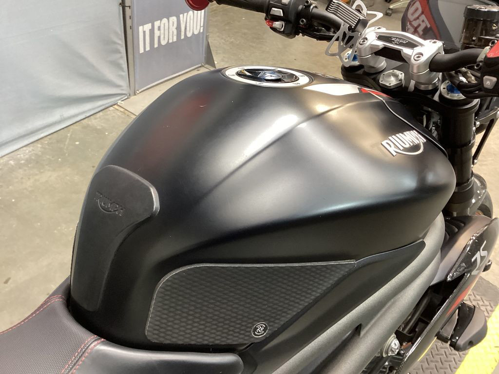 2019 Triumph SPEED TRIPLE RS for Sale in Big Bend, WI (Item 1312719)