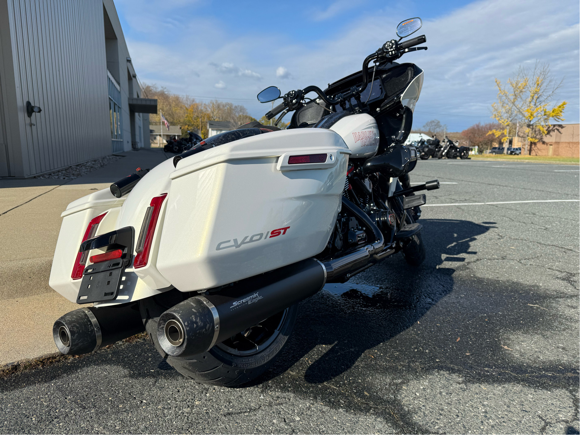 2024 Harley-Davidson® FLTRXSTSE CVO® Road Glide® ST for Sale in ...