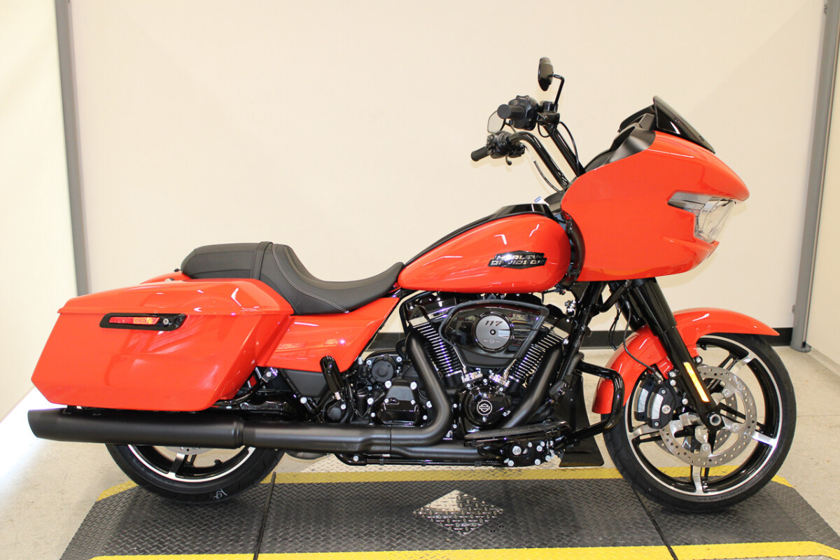 2026 Harley-Davidson® FLTRX Road Glide® for Sale in Miami, FL (Item ...