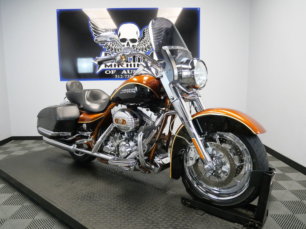 2008 Harley-Davidson® FLHRSE4 Screamin' Eagle® Road King Anniversary ...