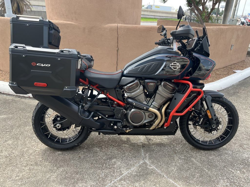 2025 Harley-Davidson® RA1250SE CVO® Pan America® for Sale in Beaumont ...