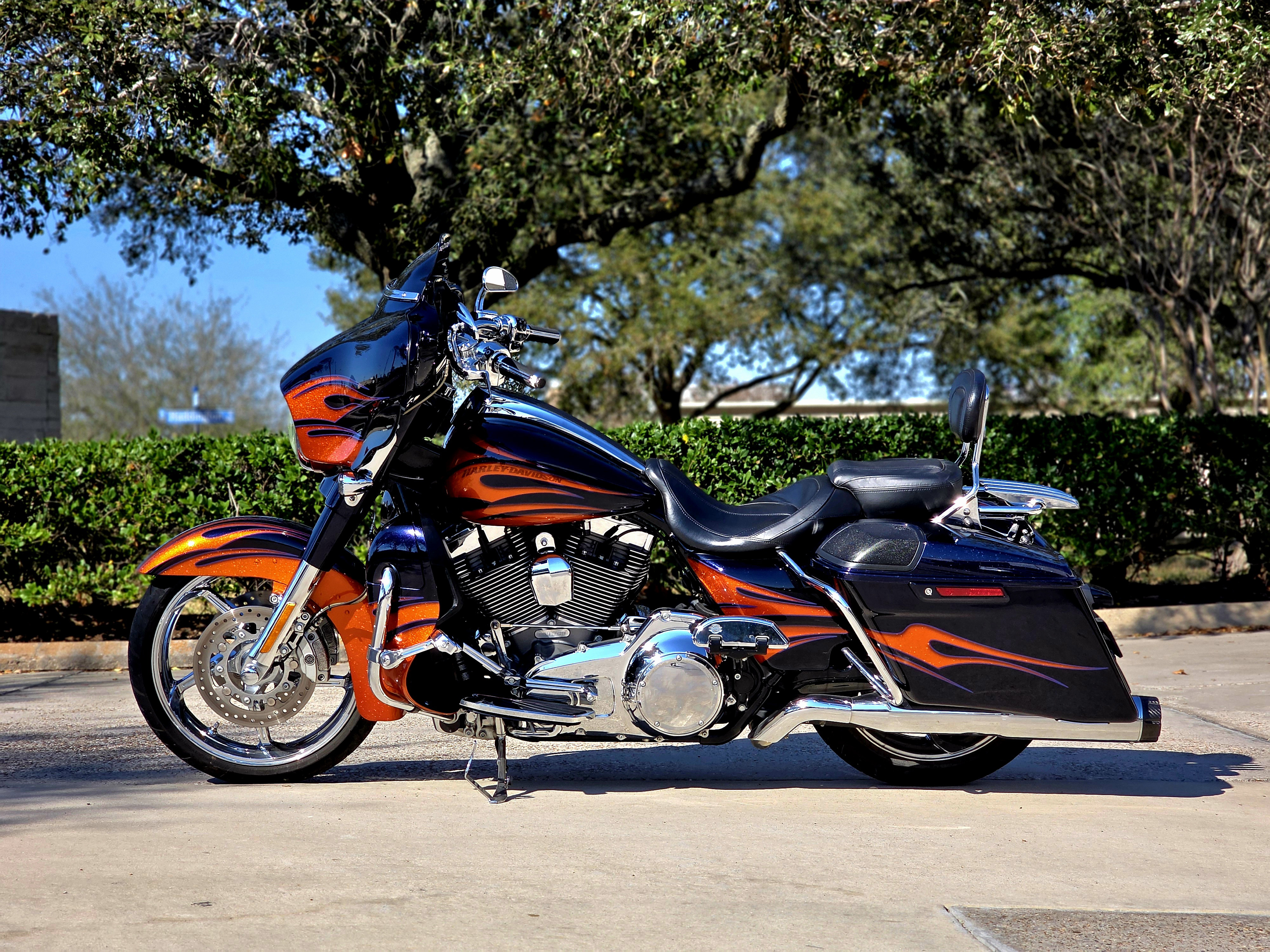 2015 Harley-Davidson® FLHXSE CVO® Street Glide® for Sale in Houston, TX ...