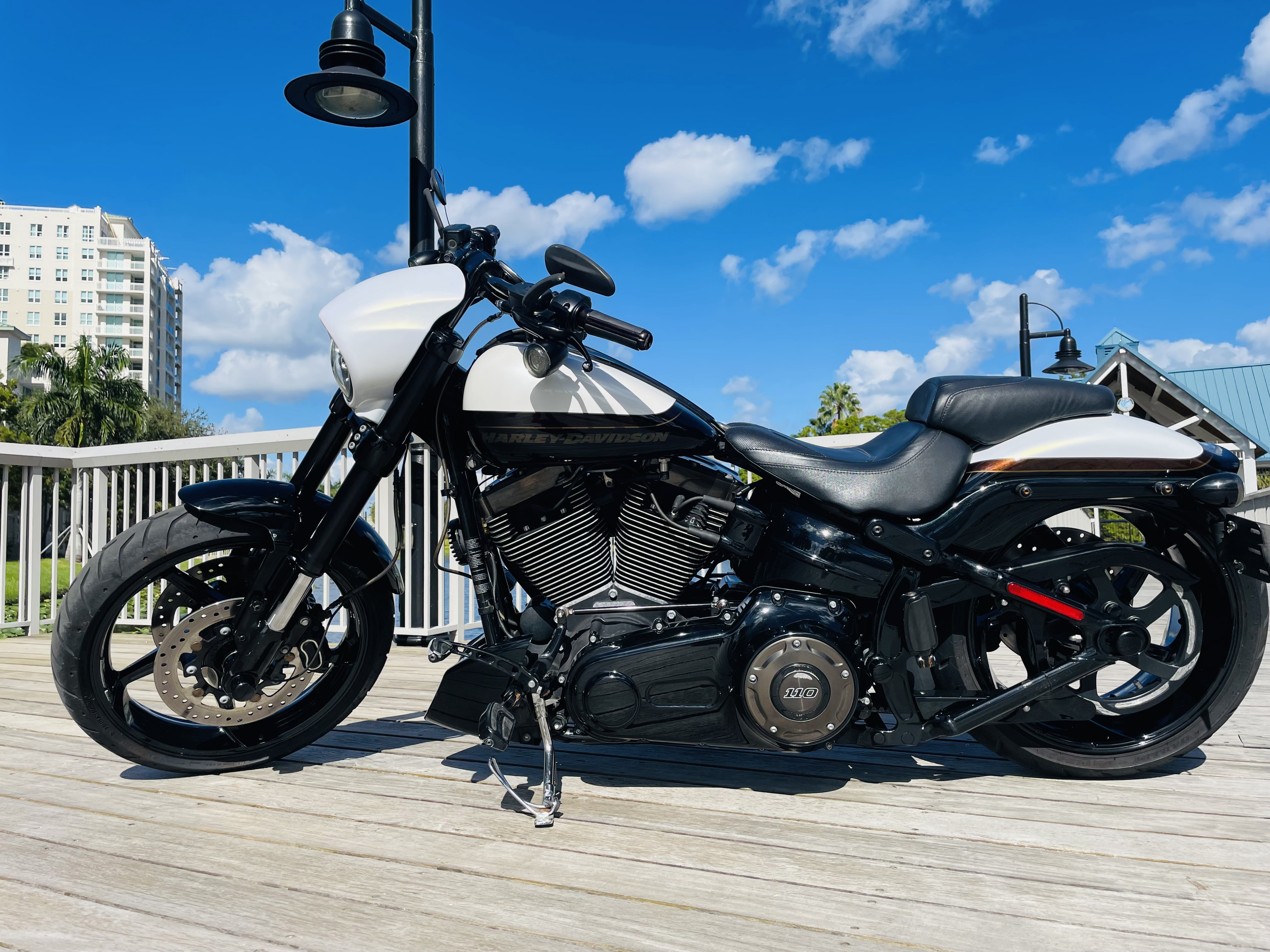 2017 Harley-Davidson® FXSE CVO® Pro Street Breakout® for Sale in ...