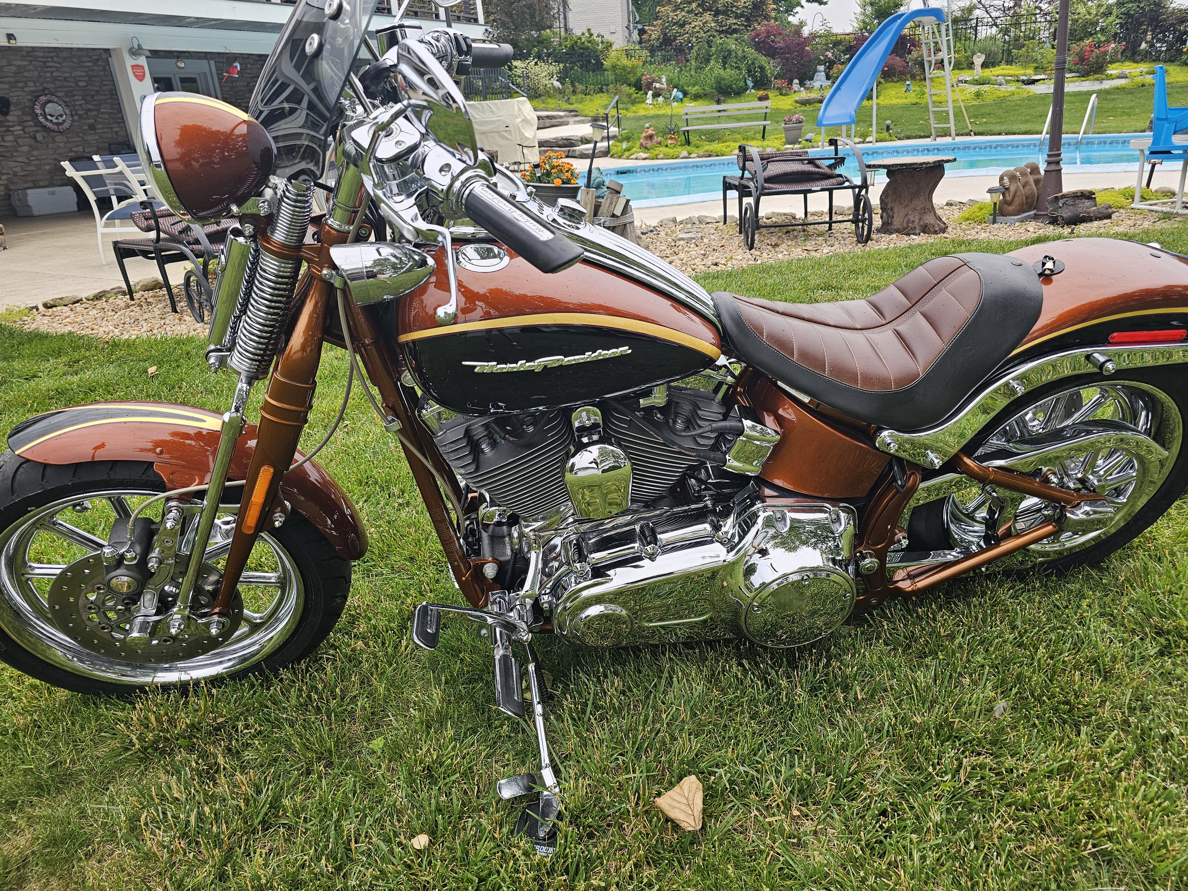 2008 Harley-Davidson® FXSTSSE2-ANV Screamin' Eagle® Softail® Springer ...