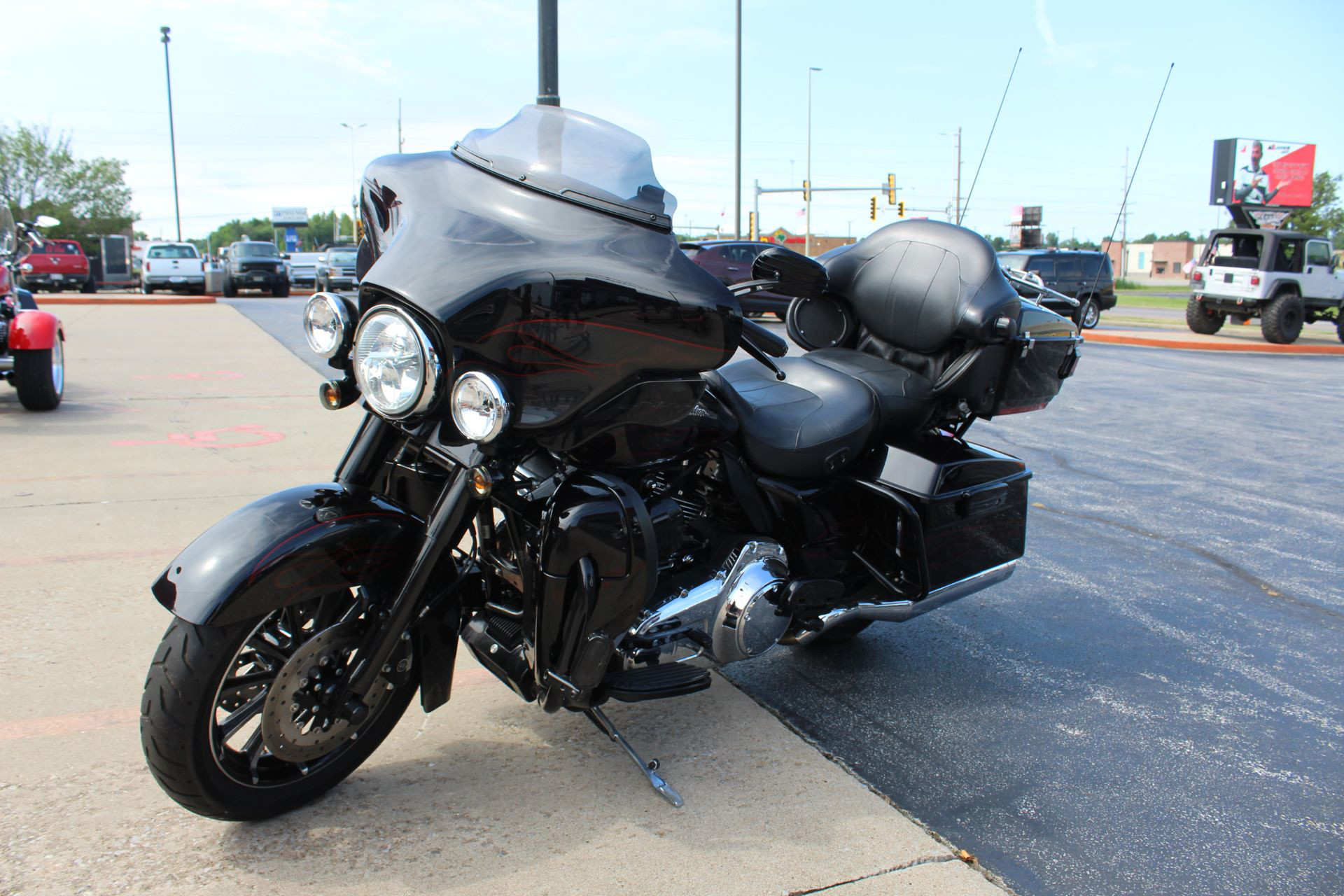 2010 Harley-Davidson® FLHTCUSE5 CVO® Ultra Classic® Electra Glide® for Sale in Marion, IL (Item ...