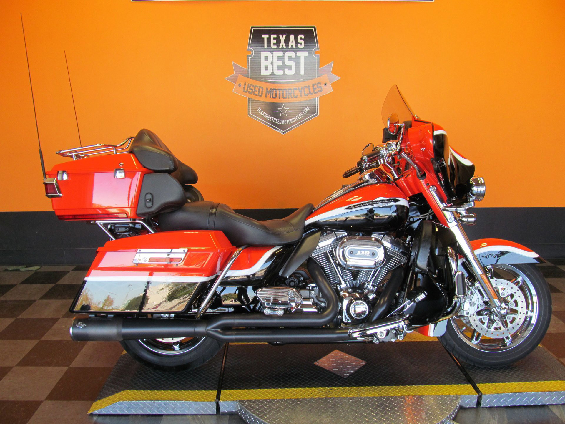 2012 Harley-Davidson® FLHTCUSE7 CVO® Ultra Classic® Electra Glide® for ...