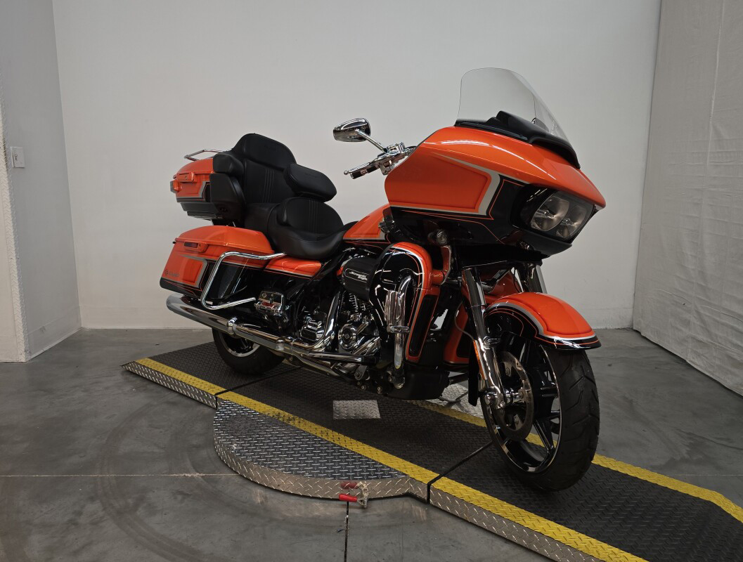 2022 Harley-Davidson® FLTRKSE CVO® Road Glide® Limited for Sale in ...