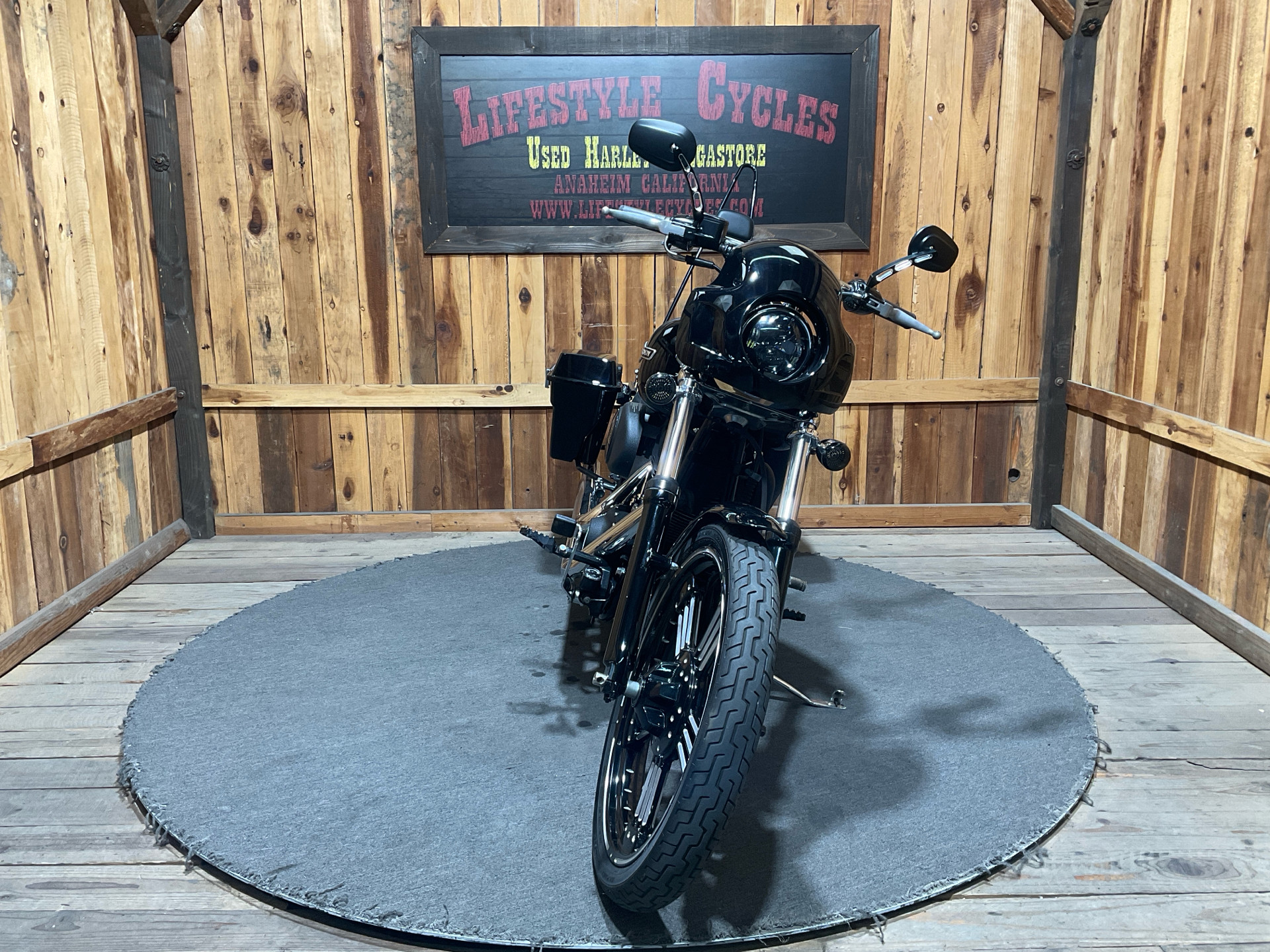 2006 Harley-Davidson® FXSTB/I Softail® Night Train® for Sale in Anaheim ...