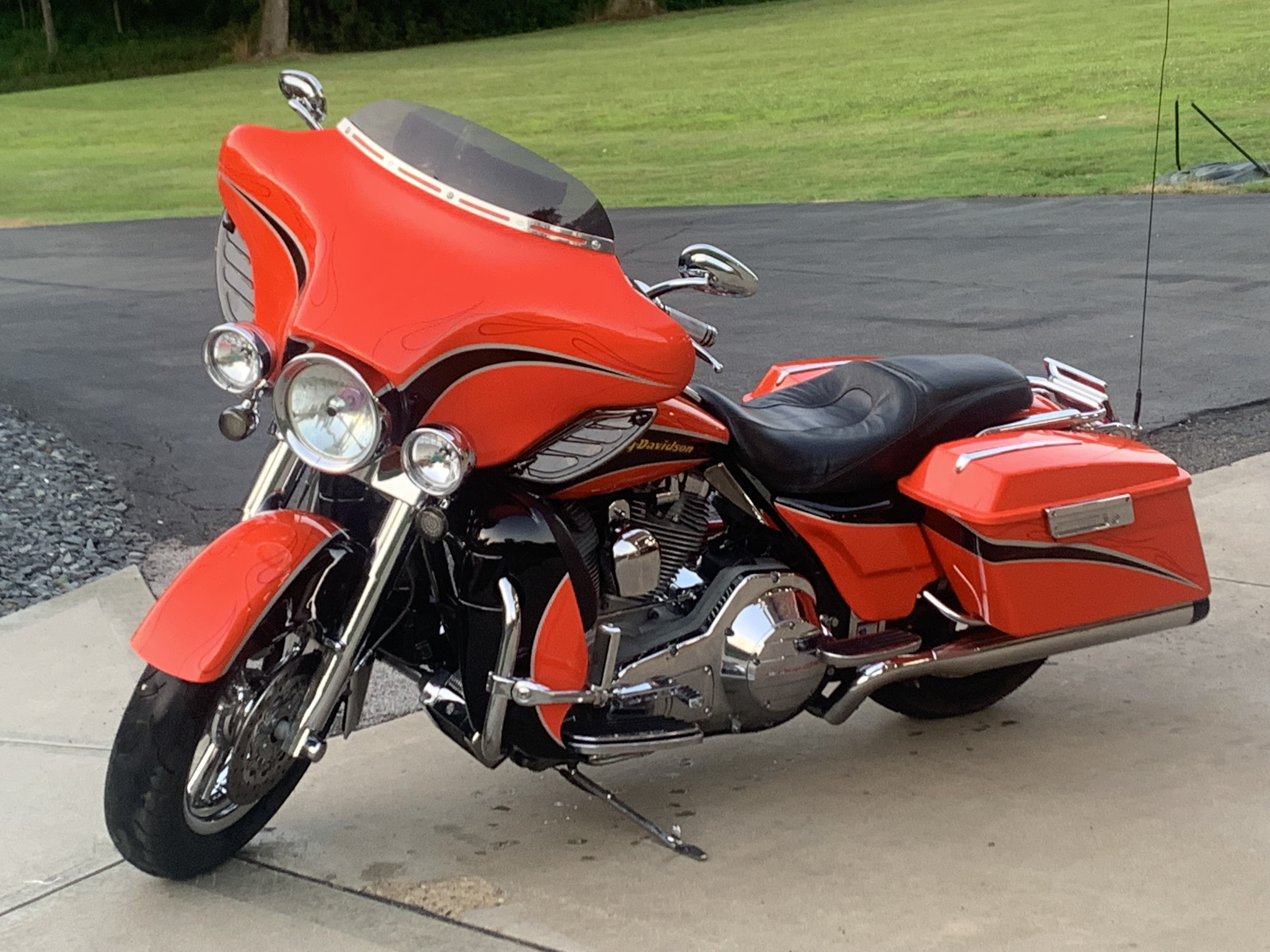 2004 Harley-Davidson® FLHTCSE Screamin' Eagle® Electra Glide® for Sale ...