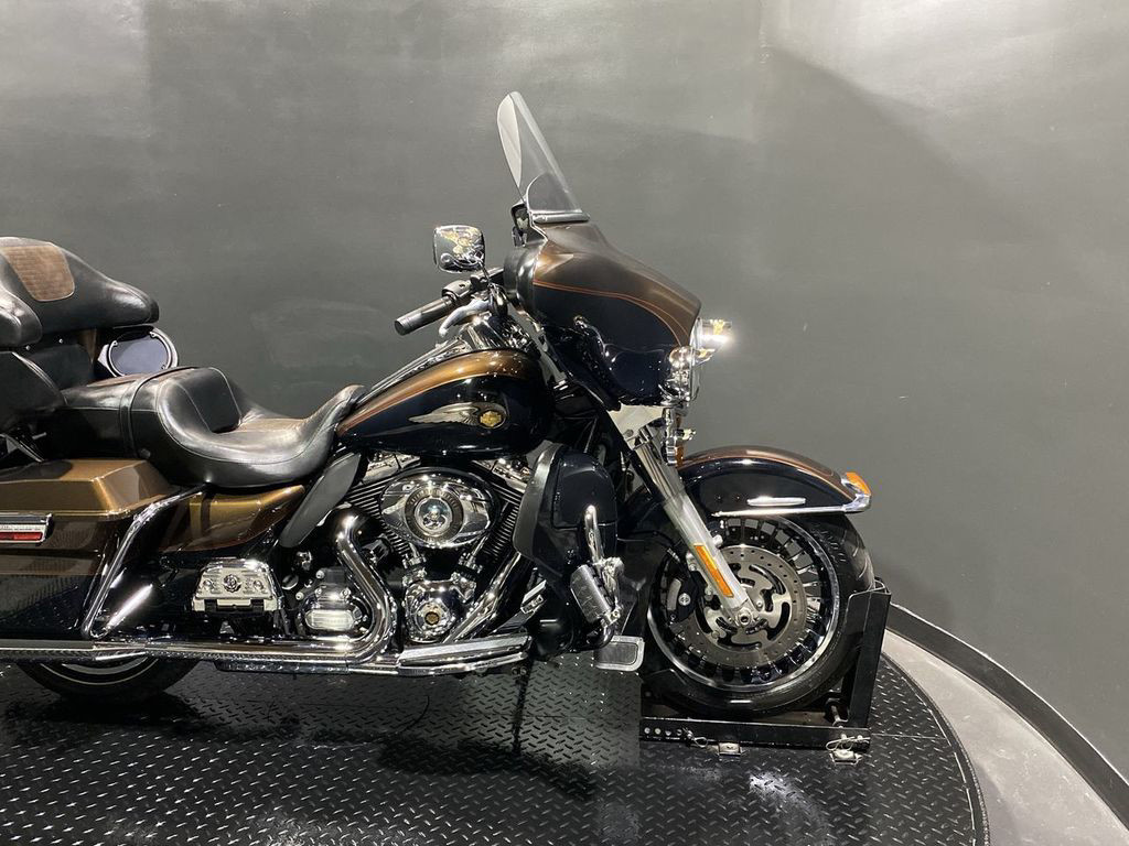 2013 Harley-Davidson® FLHTK-ANV Electra Glide® Ultra® Limited 110th Anniversary for Sale in ...