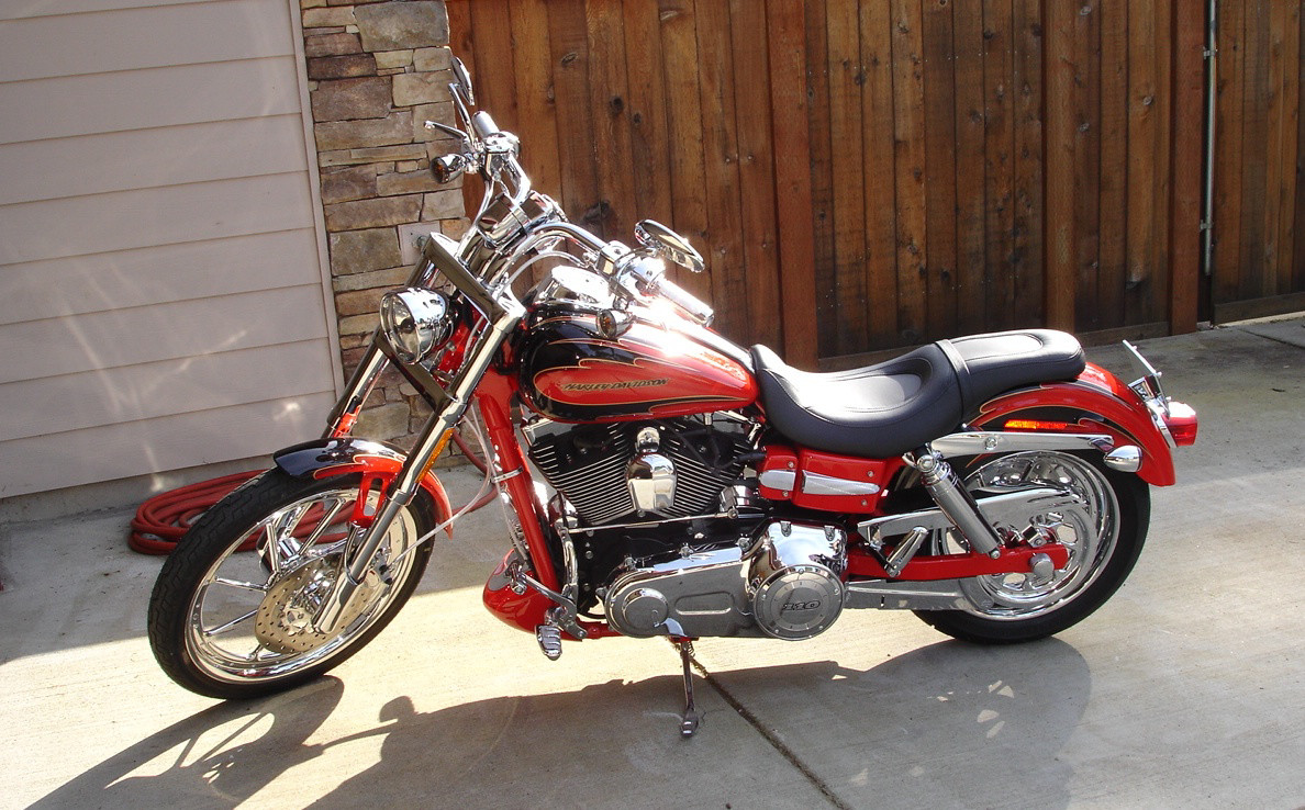 2007 Harley-Davidson® FXDSE CVO Screamin Eagle Dyna for Sale in ...