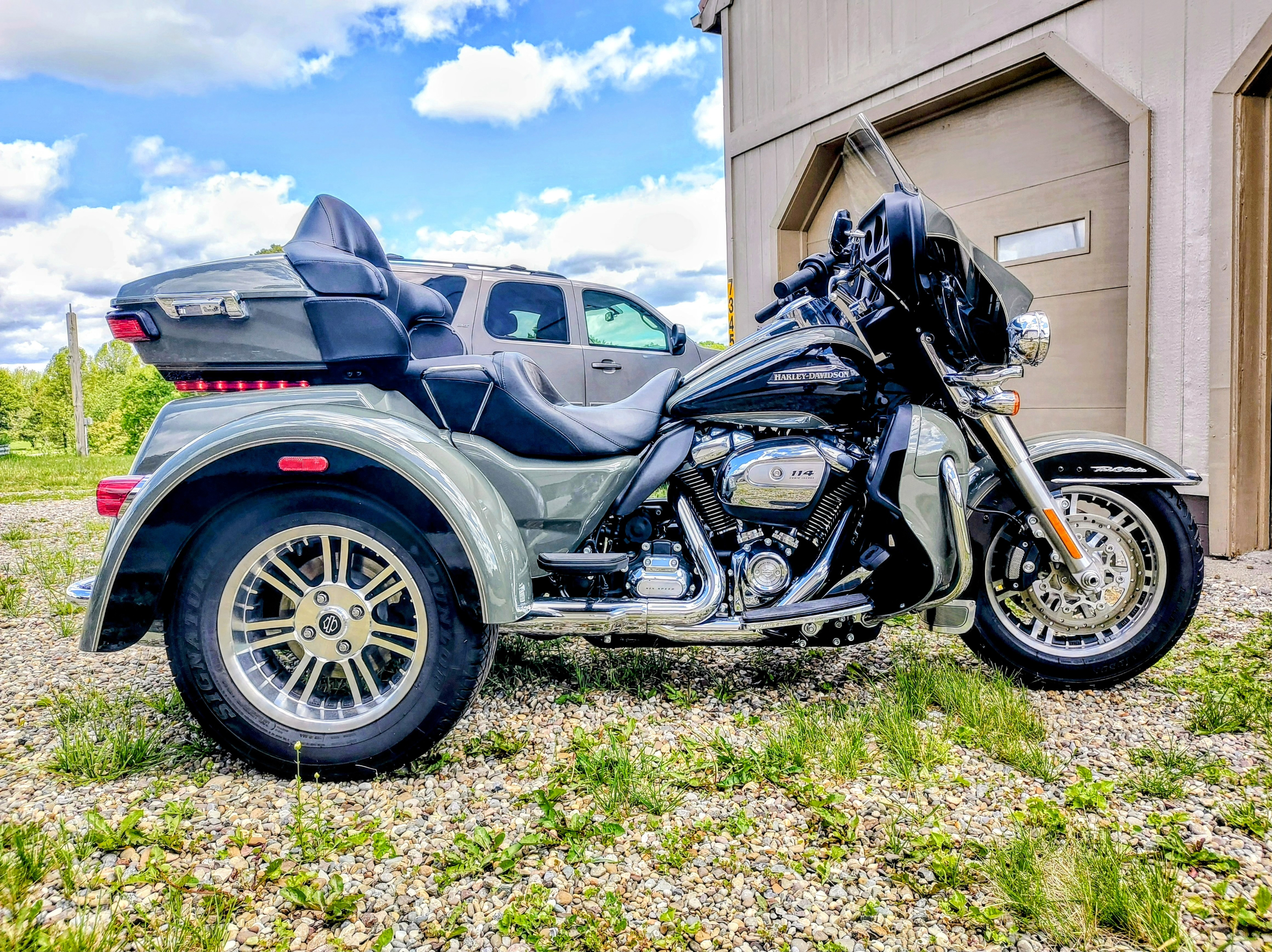 Cvo Tri Glide For Sale