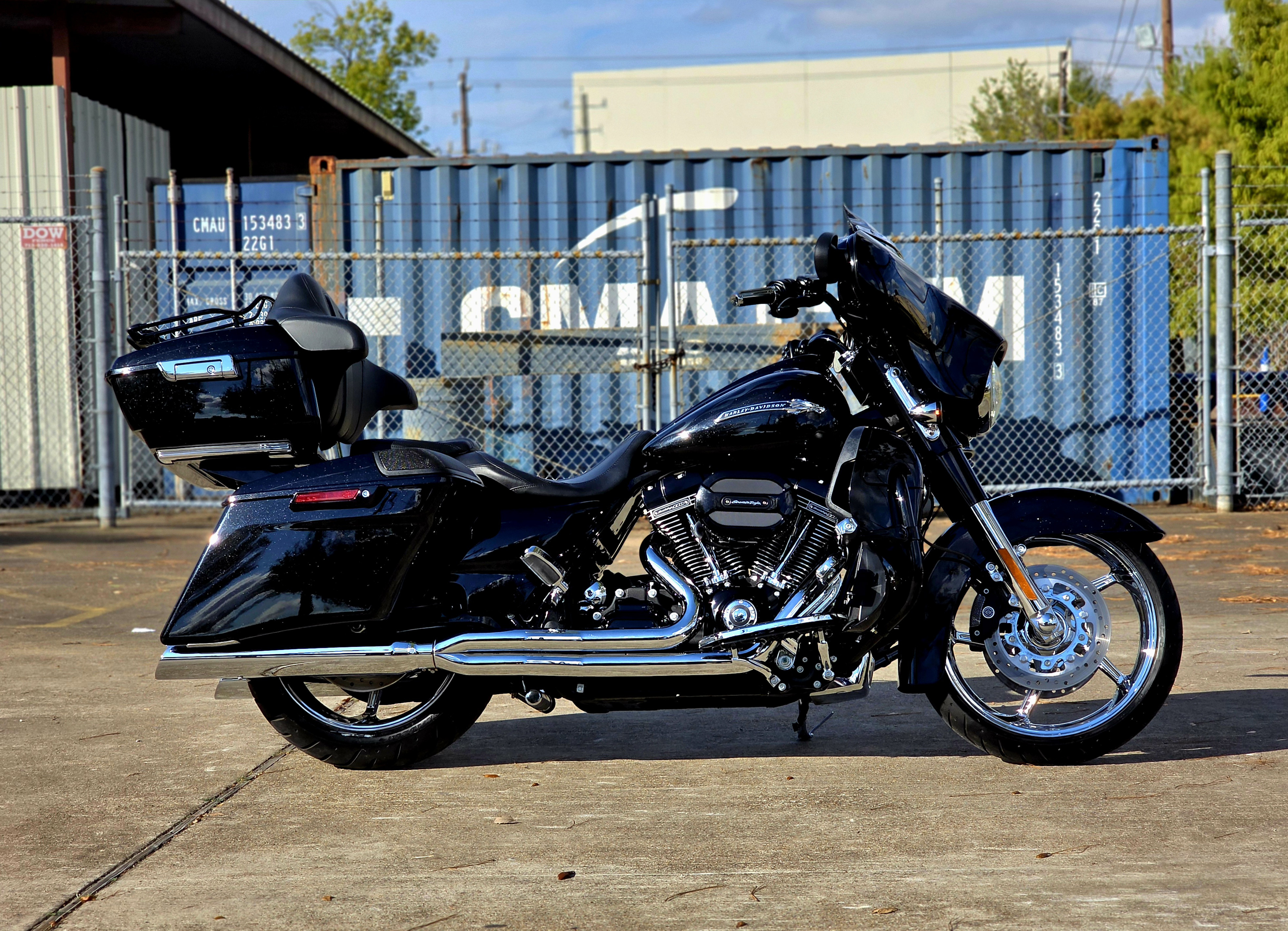 2015 Harley-Davidson® FLHXSE CVO® Street Glide® for Sale in Houston, TX ...